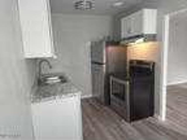 2513 E Willetta St, Phoenix, AZ 85008