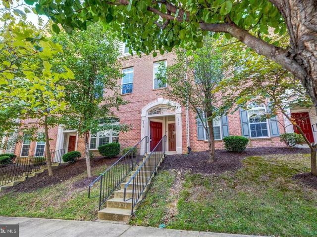 2513 Eastbourne Drive