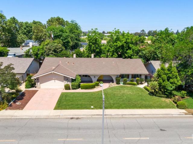 2513 Elm Street