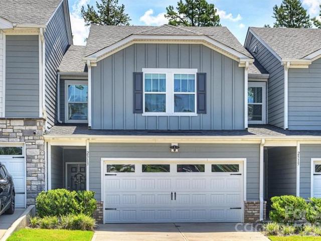 2513 Greenmarket Dr, Charlotte, NC 28217