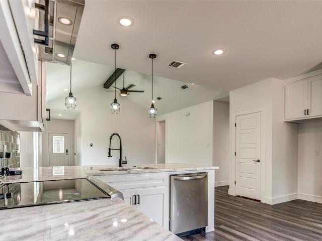 2513 Quail Run Trail, Granbury, TX 76048 | MLS #21238
