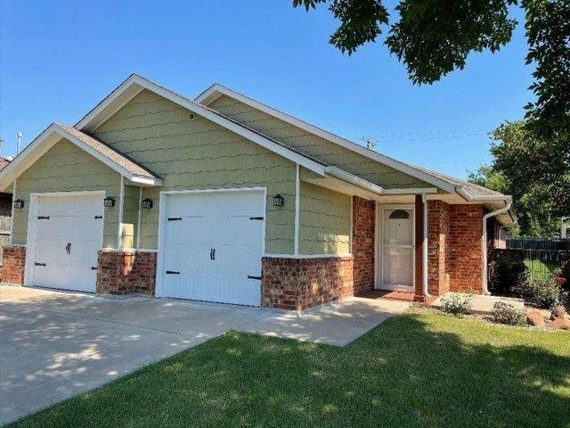 2513 SW E Ave Apt A, Lawton, OK 73505