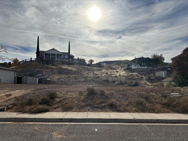 2513 W 150 S Unit 1, Hurricane, UT 84737