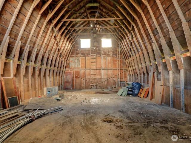 2513 W Edgewood Drive