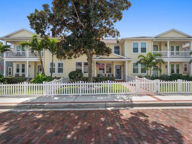 251 1st Ave SW, Largo, FL 33770 | MLS #TB8487 | Compass