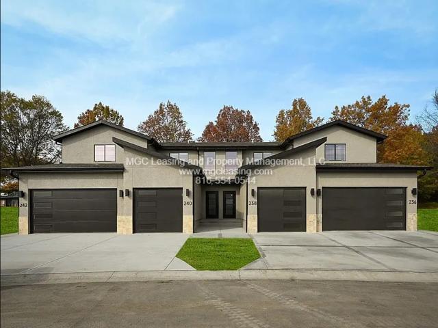 251 257 Persimmon Rd