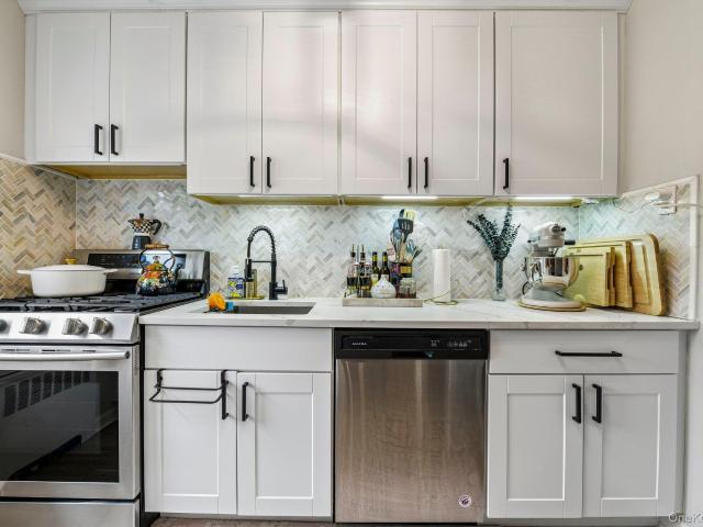 251 2 st Avenue 87A