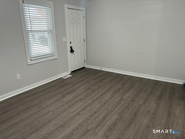 251 Cove Rd, Stamford, CT 06902 | MLS #24154 | Compass