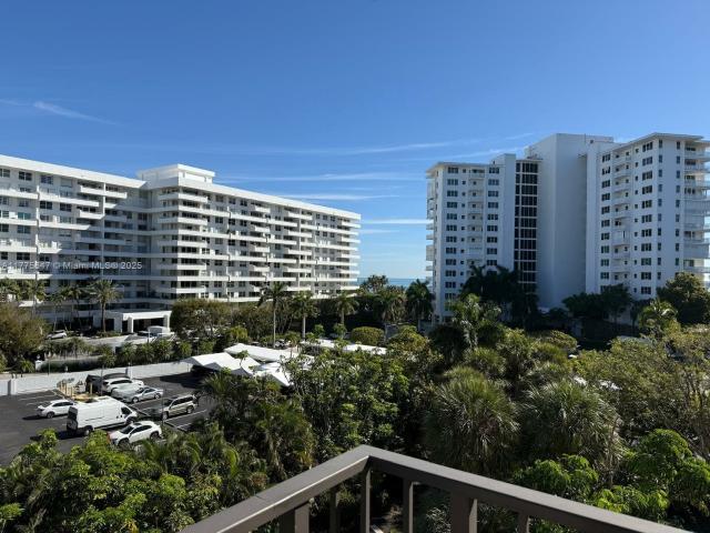 251 Crandon Blvd Unit 409, Key Biscayne, US, FL