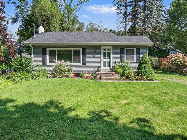251 Curtis Ave, Battle Creek, MI 49017
