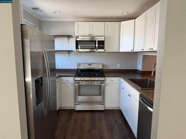 251 Arthur Rd