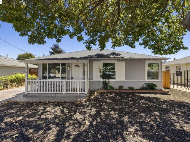 251 Aviador Ave, Millbrae, CA 94030