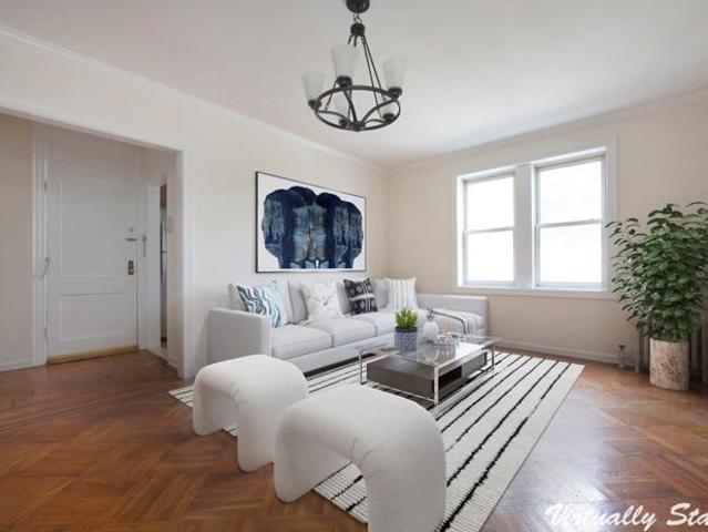 251 Bay Ridge Pkwy 2R, New York, NY