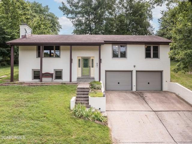 251 Brookdale Dr, Jefferson City, MO 65101