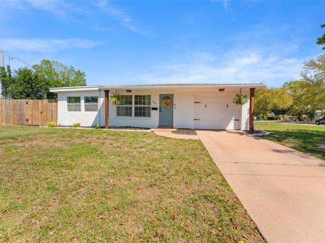 251 Davison Ave NE, St. Petersburg, FL 33703 | MLS #TB8485 | Compass