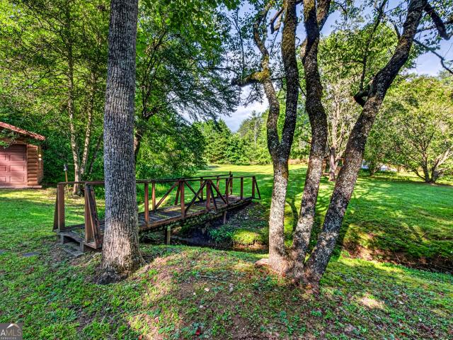 251 Deer Valley Estates