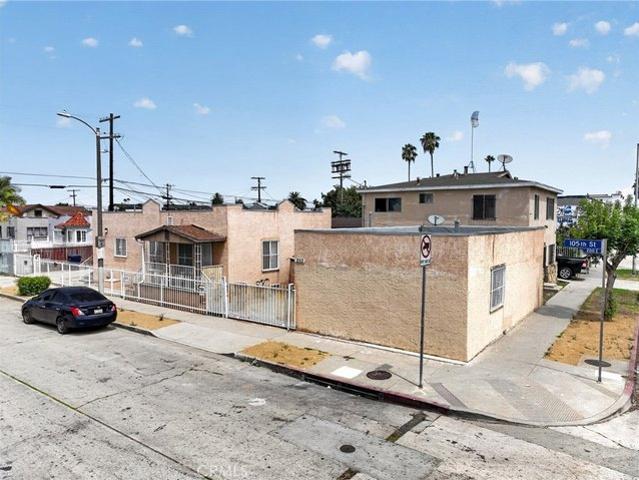251 E 105th St, Los Angeles, CA 90003