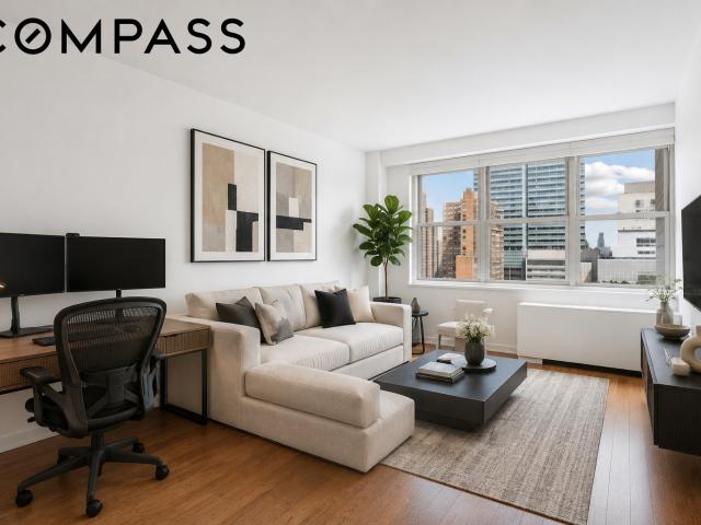 251 E 32nd Street 14D