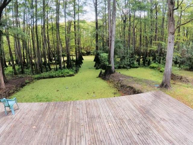 251 E Longs Camp Rd, Karnack, TX 75661