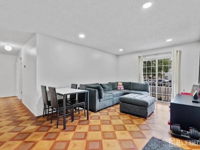 251 Kempsey Drive