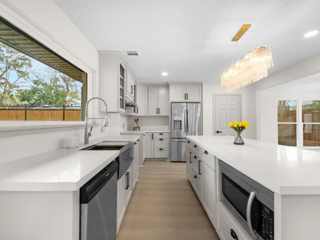 251 Holyhead Dr, Houston, TX 77015 | MLS #19855 | Compass