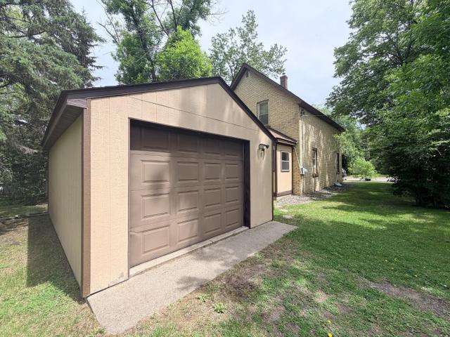 251 Hall Avenue SW