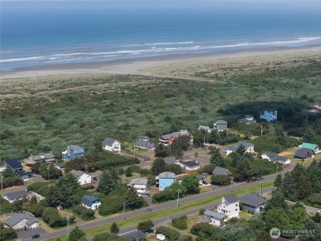 251 Ocean Shores Boulevard SW