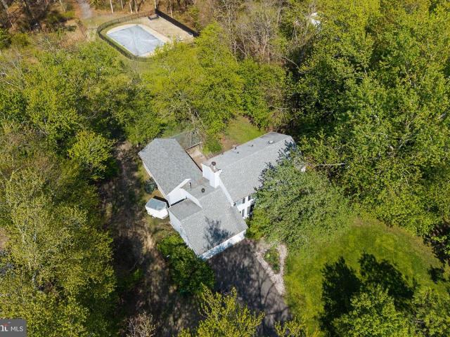 251 Locust Avenue