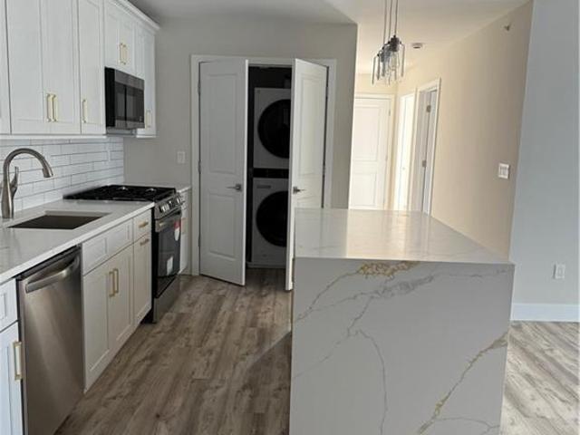 251 Livingston Avenue 106