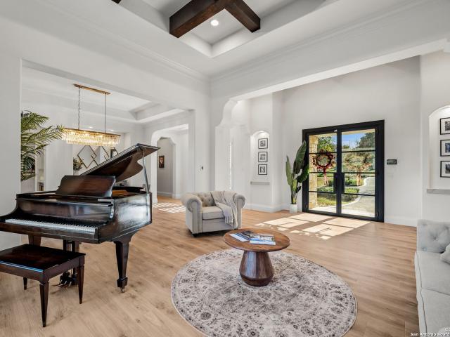 251 Lismore, San Antonio, US, TX