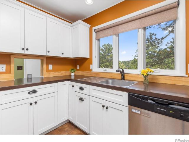 251 Mountain View Lane