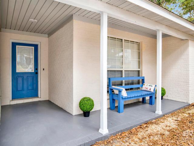 251 Montclair Loop