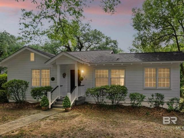 251 N Wacker Ln, Mobile, AL 36608