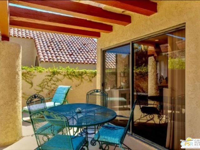 251 N Canyon Circle