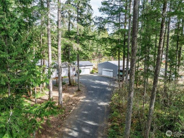 251 N Goldeneye Dr, Hoodsport, WA 98548 | MLS #2507 | Compass