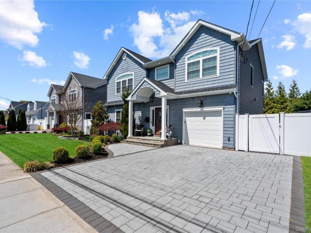 251 N Maple Street
