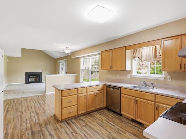 251 North Caroline Place, 4 beds, 2 full and 1 half baths