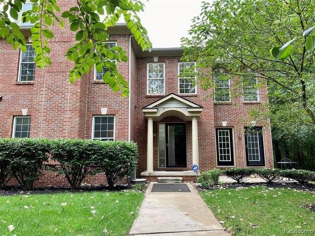 251 S Village Way Unit 21, Canton, MI 48188