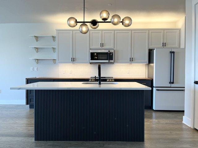 251 S Mill St Unit 320, Lewisville, TX 75057