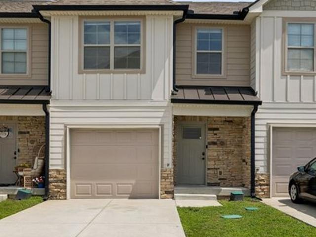 251 Signature Pl, Lebanon, TN 37087