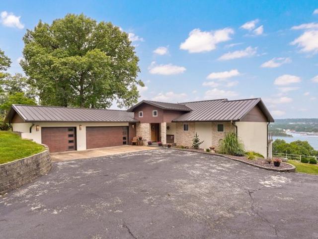 251 Silverbridge Ln, Kimberling City, MO 65686