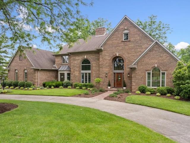 251 Sunny Acres Dr, Anderson Township, OH 45255