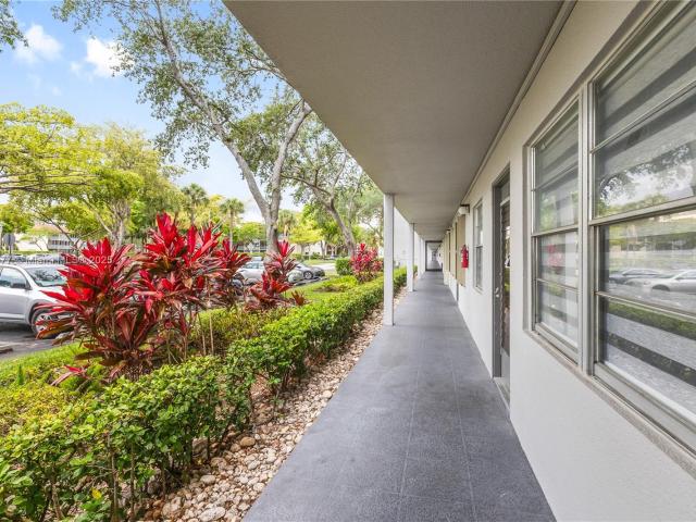 251 SW 132nd Way, Unit 114H, Pembroke Pines, FL 33027 | MLS #A11860