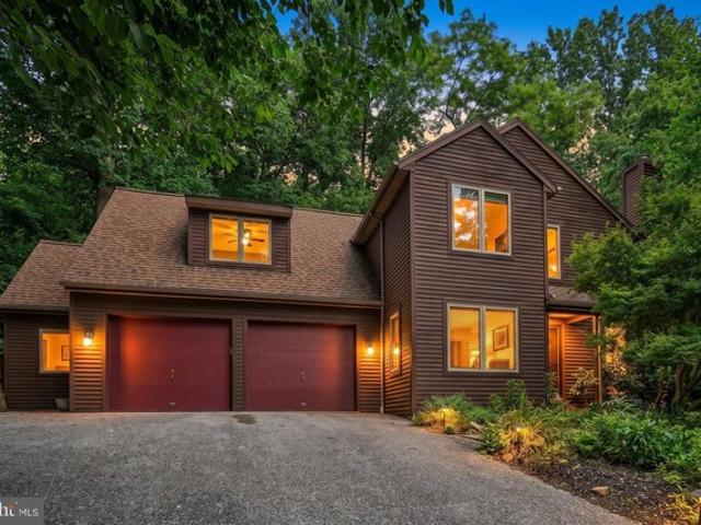 251 Poplar Ln, Elizabethtown, PA 17022
