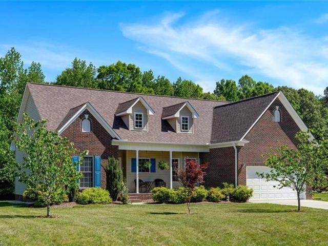 251 River Run Dr, Reidsville, NC 27320