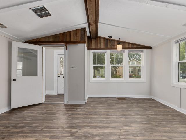 251 W 11th Street