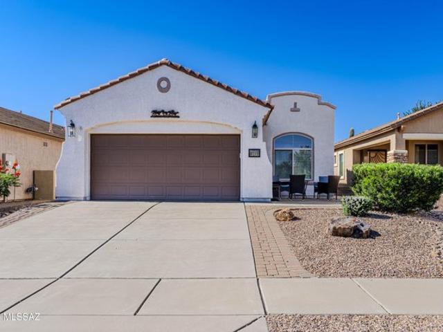 251 W Calle Moncayo, Sahuarita, AZ 85629