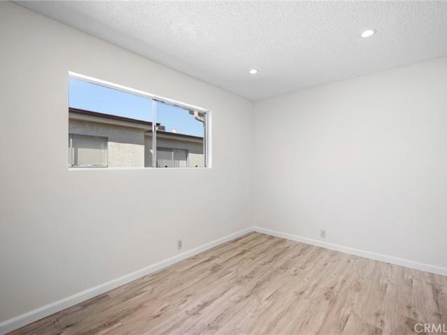 251 W Dryden St, Unit 16, Glendale, CA 91202 | MLS #GD26067