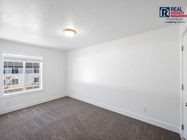 251 W Linden Bld. 11 3 Bedroom Apartment for Rent at 251 W Linden Ave Bldg 11, Chubbuck, ID 83202