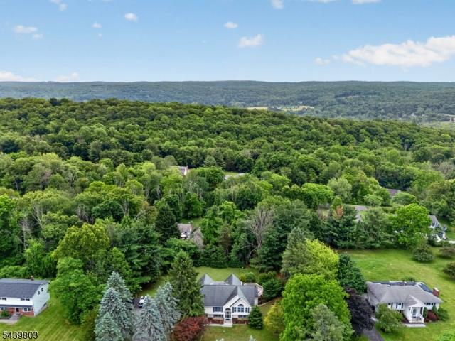 251 W Mountain Rd